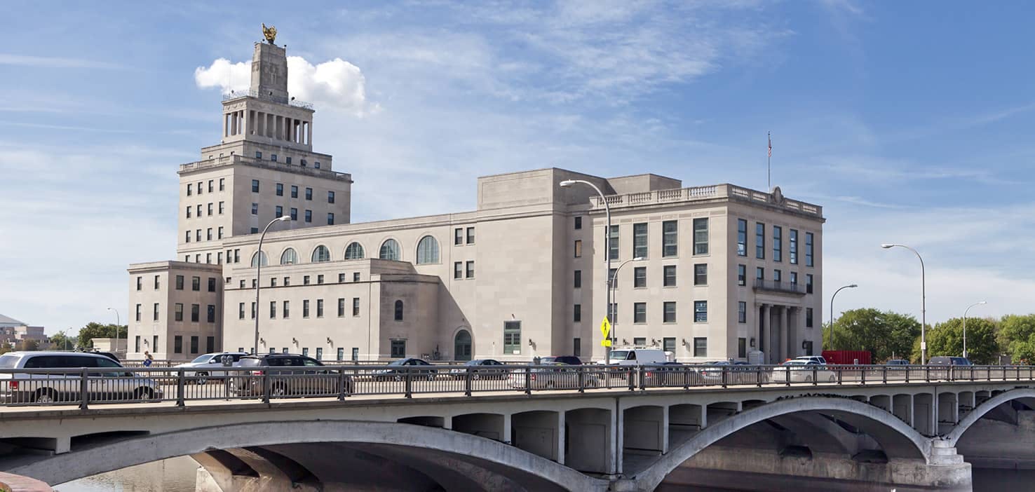 Dog Walkers in Cedar Rapids, IA - Dog Walking Near You | Wag!