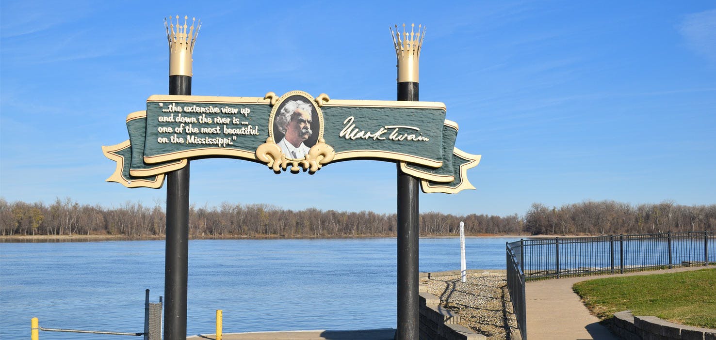 Dog Walkers in Riverside, MO - Dog Walking Near You | Wag!